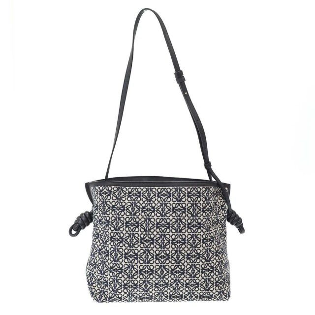 ロエベ ラウンドジップパズルウォレット買取金額12,000円 | ブランド服 買取の専門店 モードスケープ